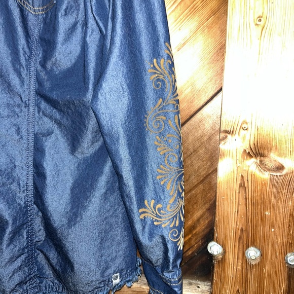 Noble Outfitters | Tops | Noble Brand Western Shirt | Poshmark